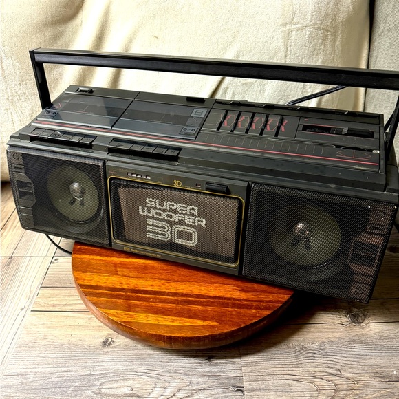 Seiko | Portable Audio & Video | Vintage 98s Japan Seiko Model Wkc200 ...